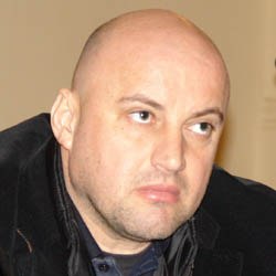 Simota şi gealaţii săi rămân după gratii – Stiri si informatii din ...