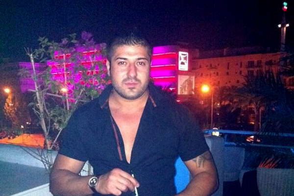 Patronul clubului Keops din Petroşani , agresat în propriul local ...