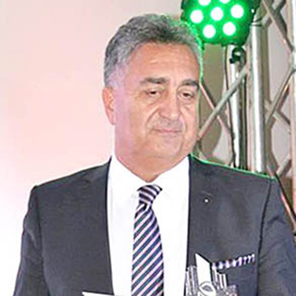 Dan Stoian este director comercial la Apa Prod – Stiri si informatii ...