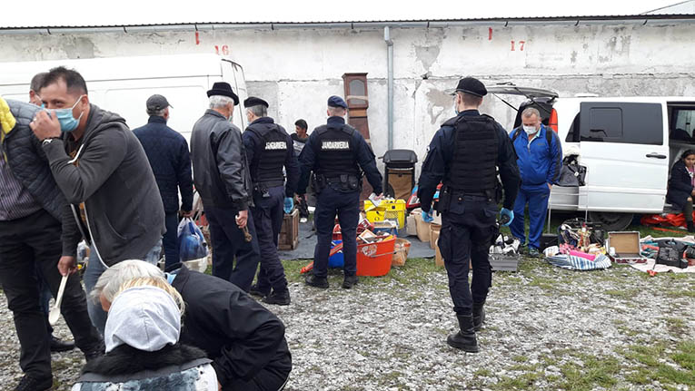 Târgul de la Bălata, luat la puricat de organele de control - Stiri si ...