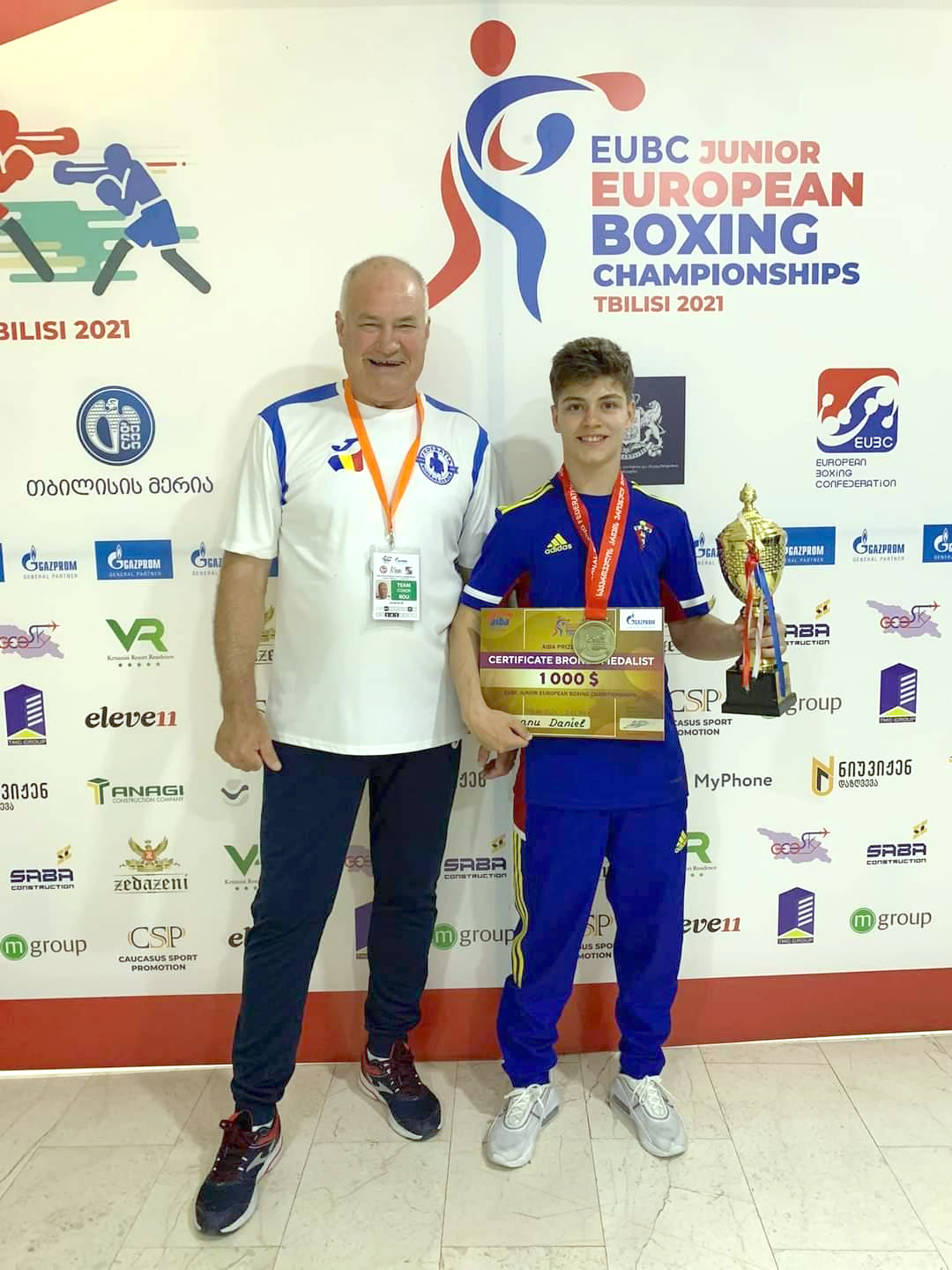 Boxerii români, 6 medalii la Europenele de juniori - Stiri si ...